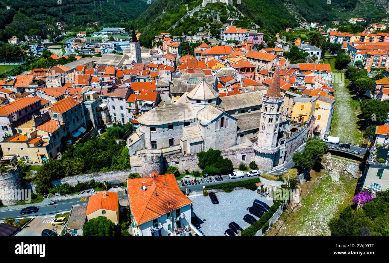 Architecture of Finalborgo Stock Photo - Alamy