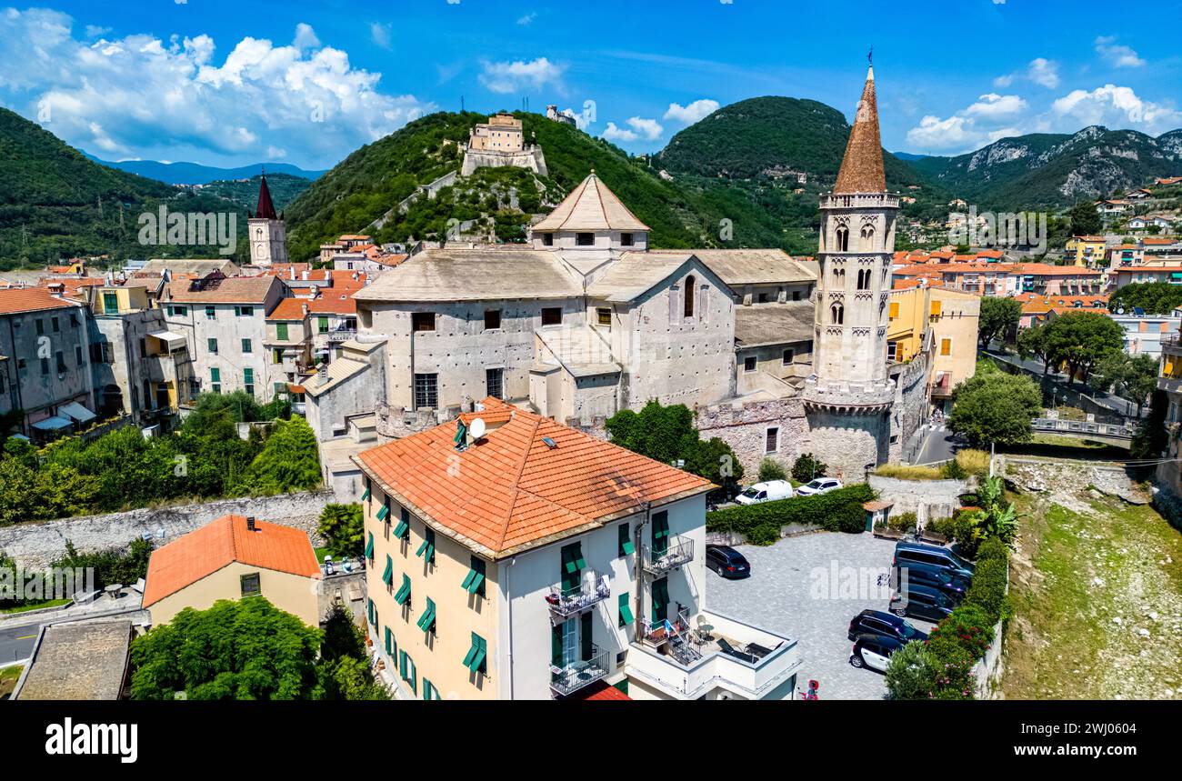 Architecture of Finalborgo Stock Photo - Alamy