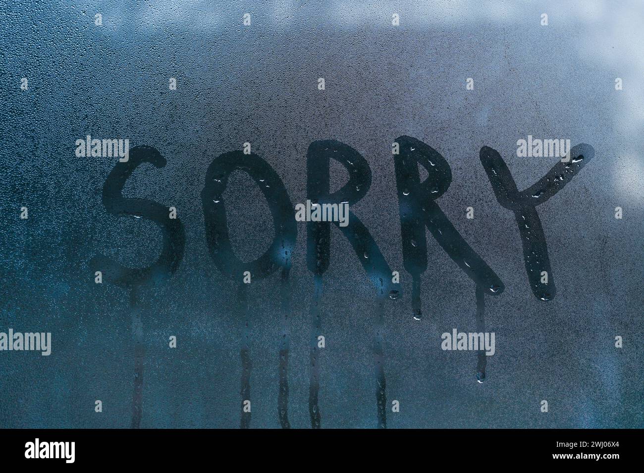 Sorry emoticon hi-res stock photography and images - Alamy