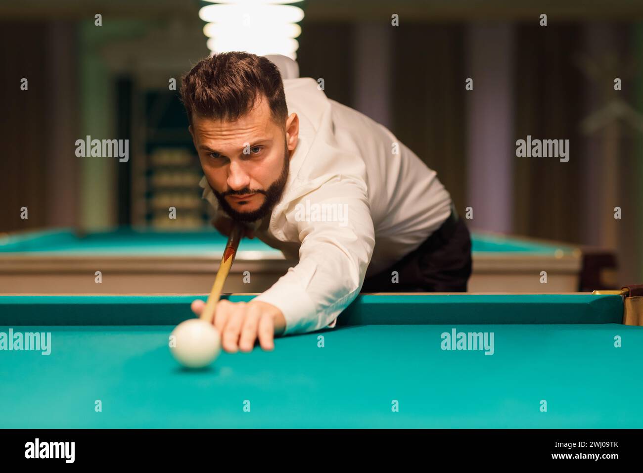 Snooker and billiards hi-res stock photography and images - Alamy