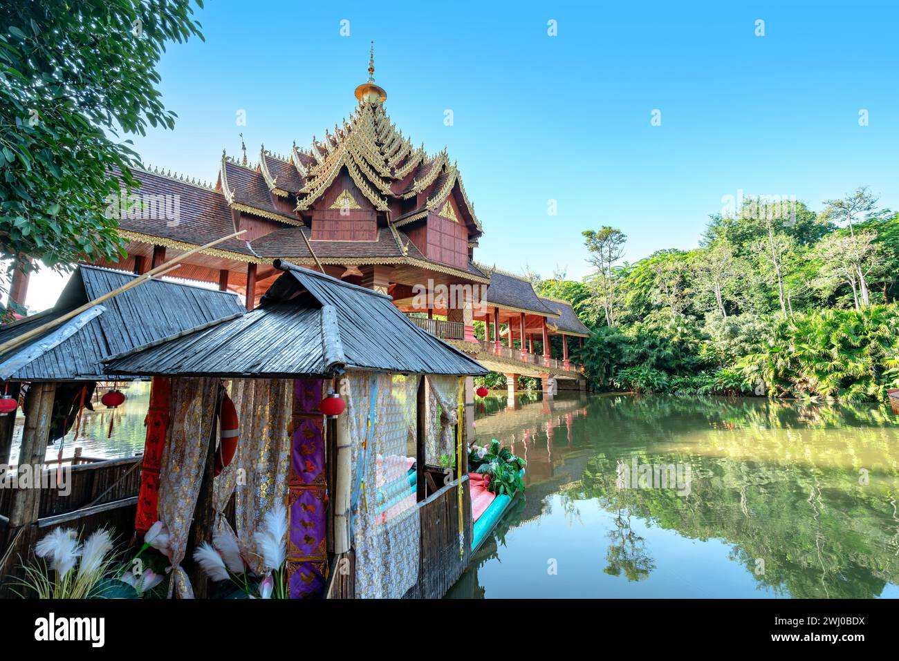 Manting Park is the imperial garden of the Dai King in Xishuangbanna ...