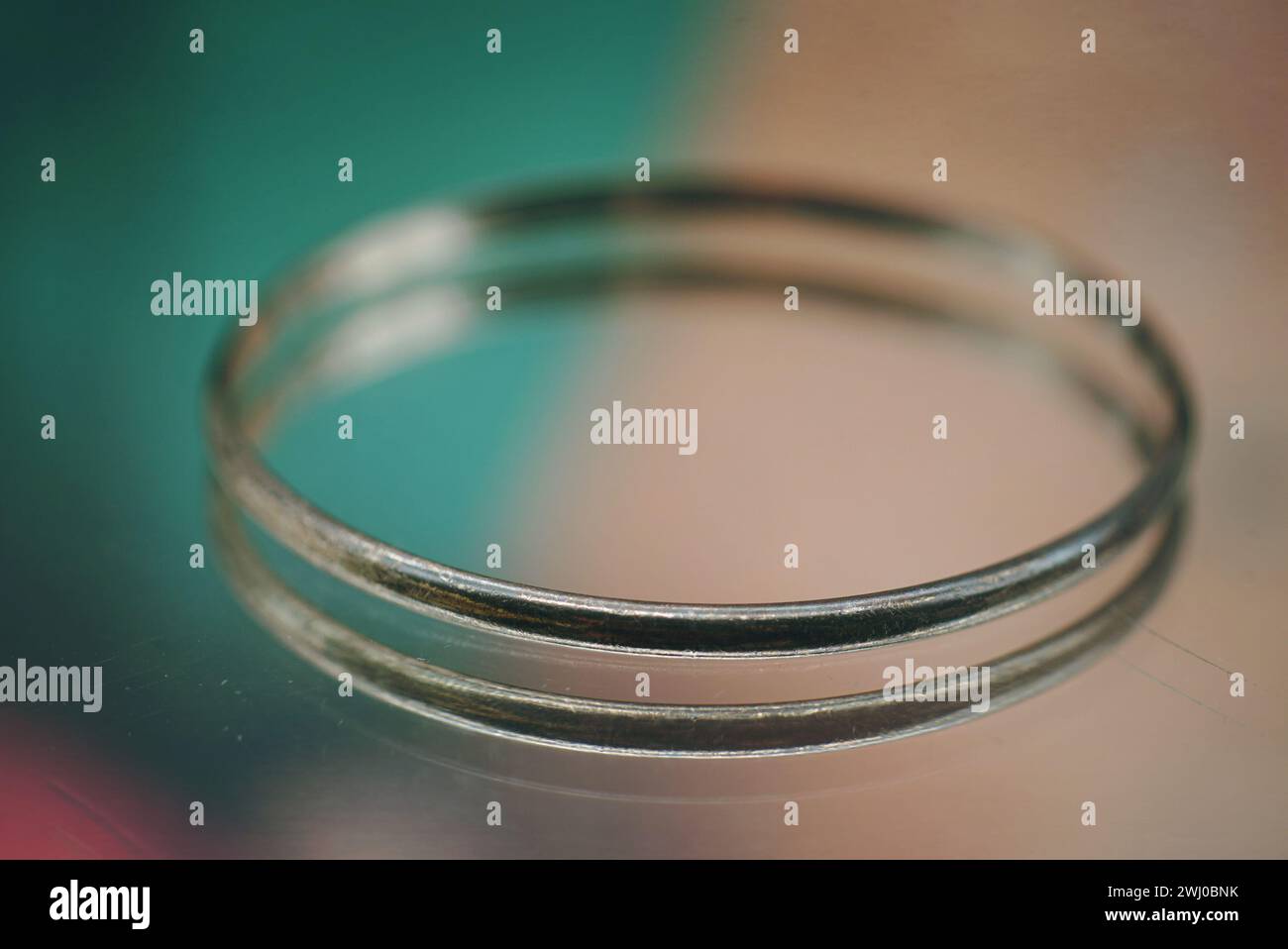 Metal ring hi-res stock photography and images - Alamy