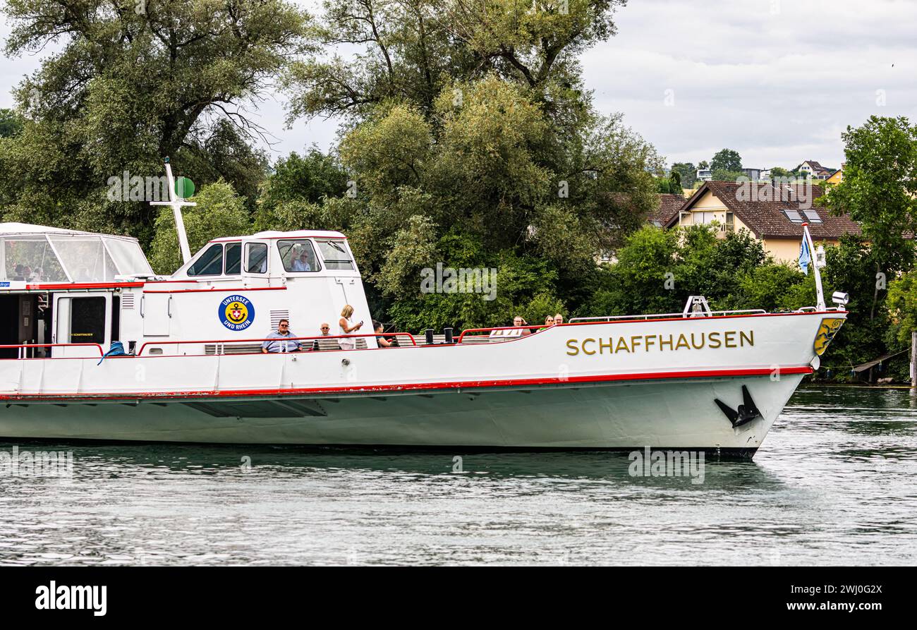 Der Bug der MS Schaffhausen der Schifffahrtsgesellschaft Untersee und ...
