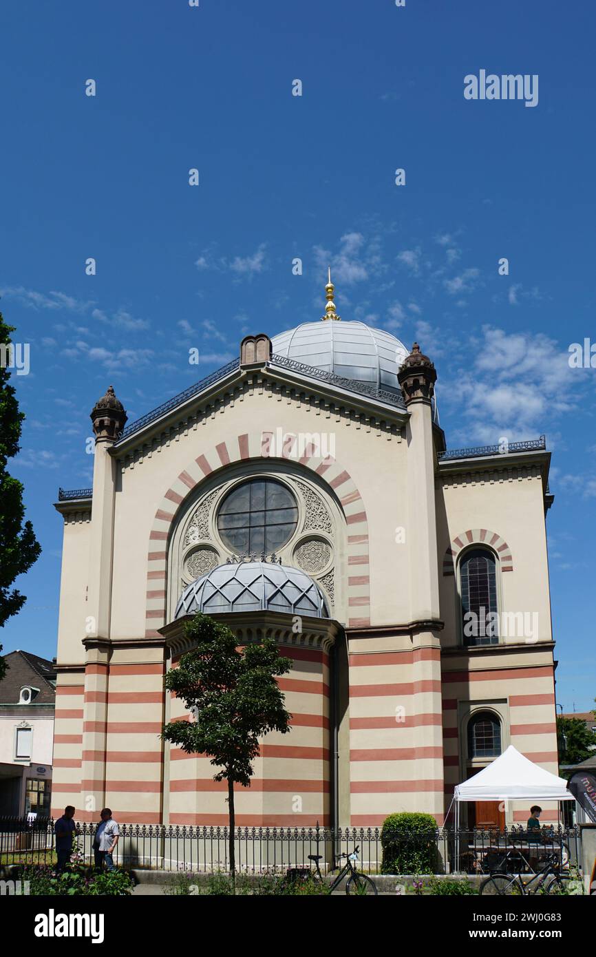 Active basel hi-res stock photography and images - Alamy