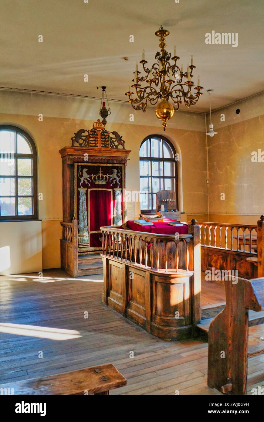 Aktive synagoge hi-res stock photography and images - Alamy