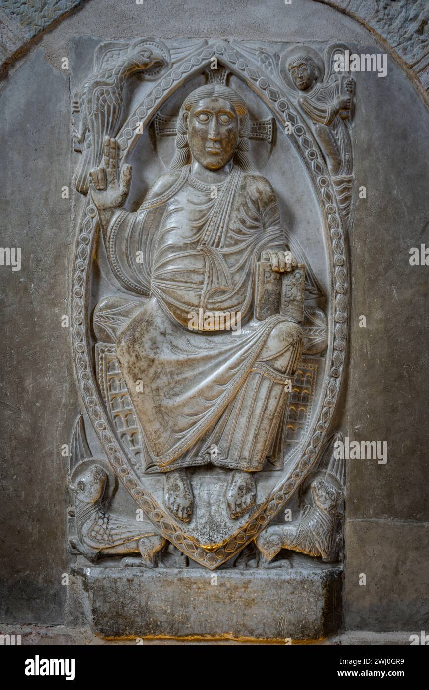 Christian majesty hi-res stock photography and images - Alamy