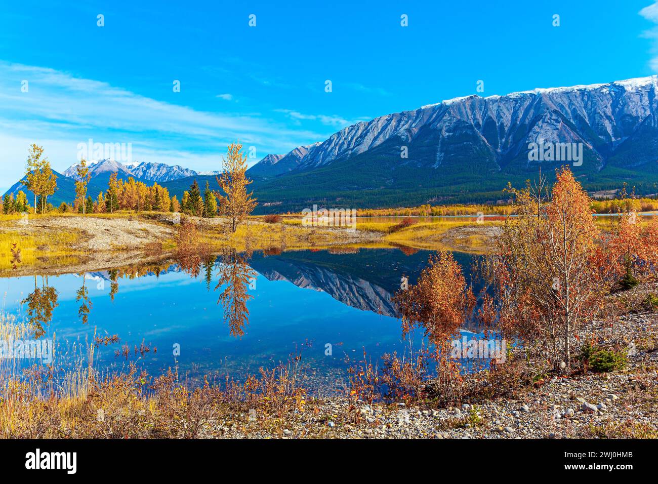 Gorgeous Canadian autumn. Journey to the Magical Rocky Mountains. This ...
