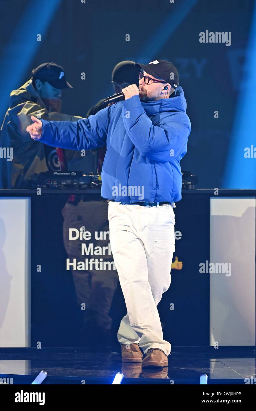 RTL - American Ice Football . Mark Forster anläßlich des RTL TV-Events ...