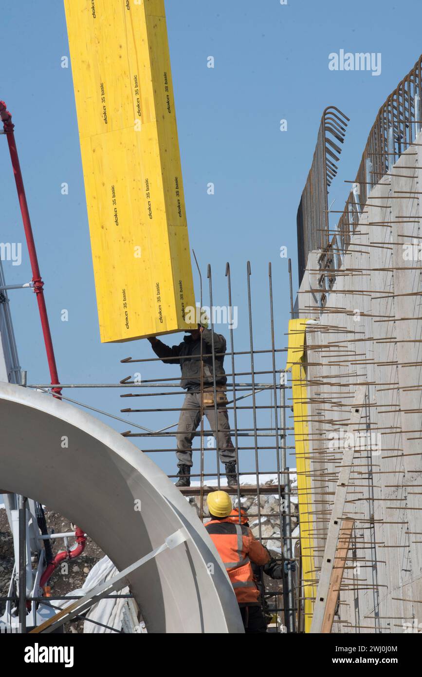 Formwork materials hi-res stock photography and images - Alamy