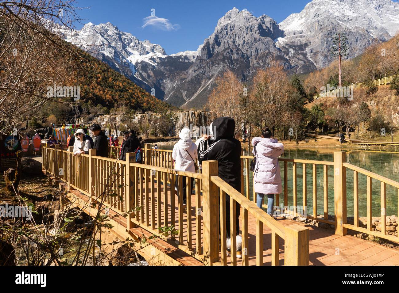 Blue Moon Valley and Jade Dragon Snow Mountain in Lijiang, Yunnan ...