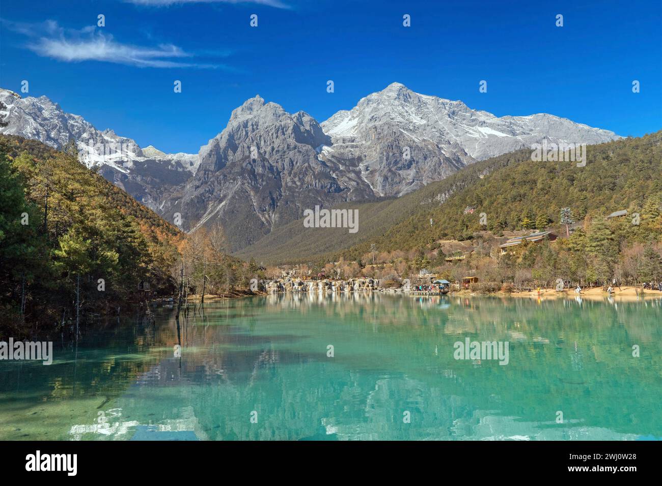 Blue Moon Valley and Jade Dragon Snow Mountain in Lijiang, Yunnan ...