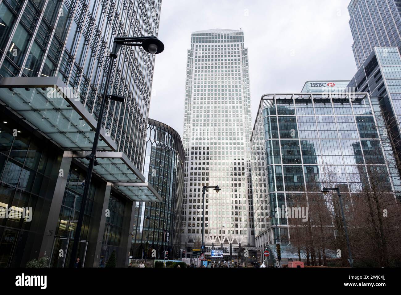 One Canada Square at the heart of Canary Wharf financial district on ...