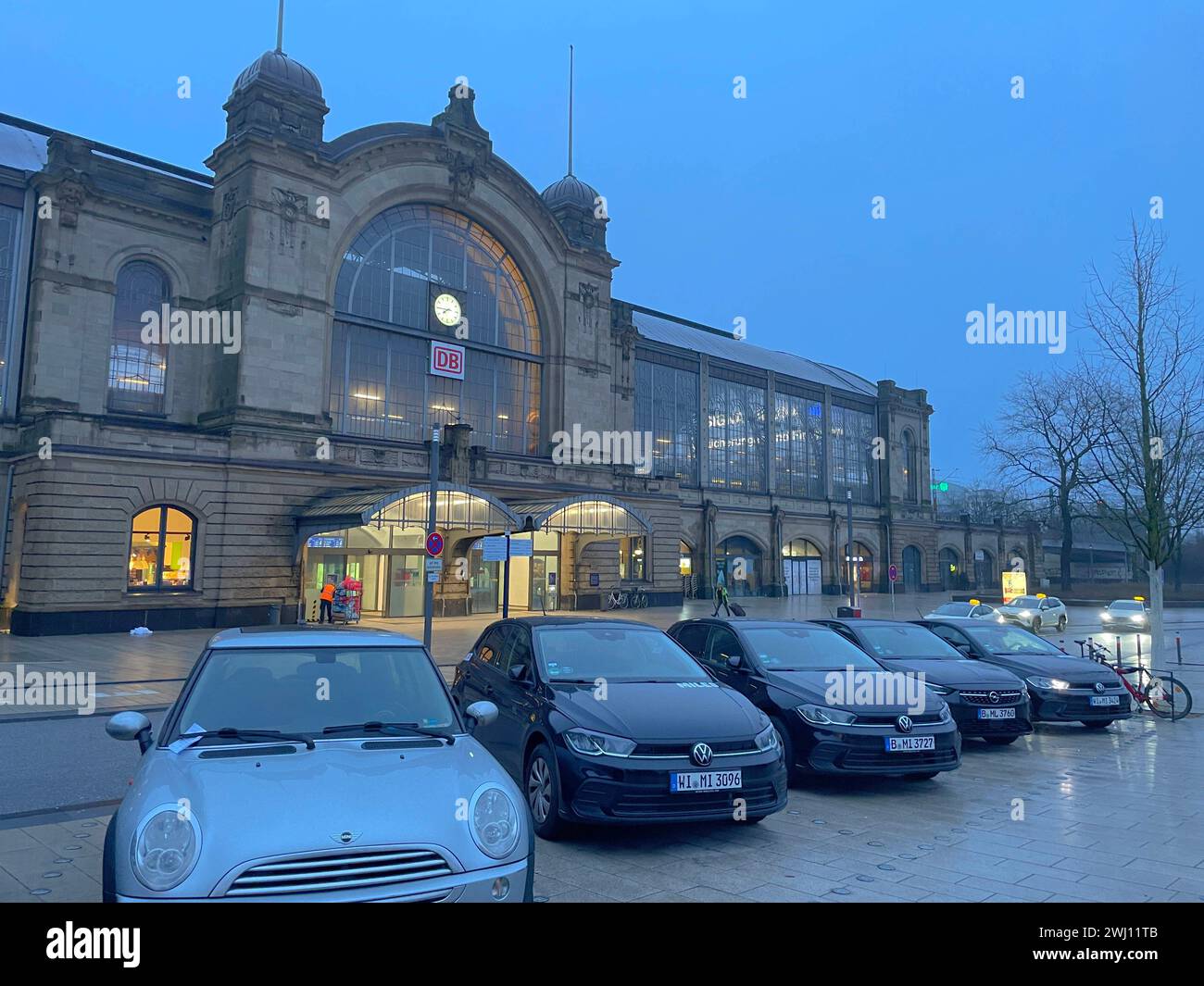 Bahnhof Hamburg Dammtor 12.02.2024 *** Hamburg Dammtor station 12 02 ...