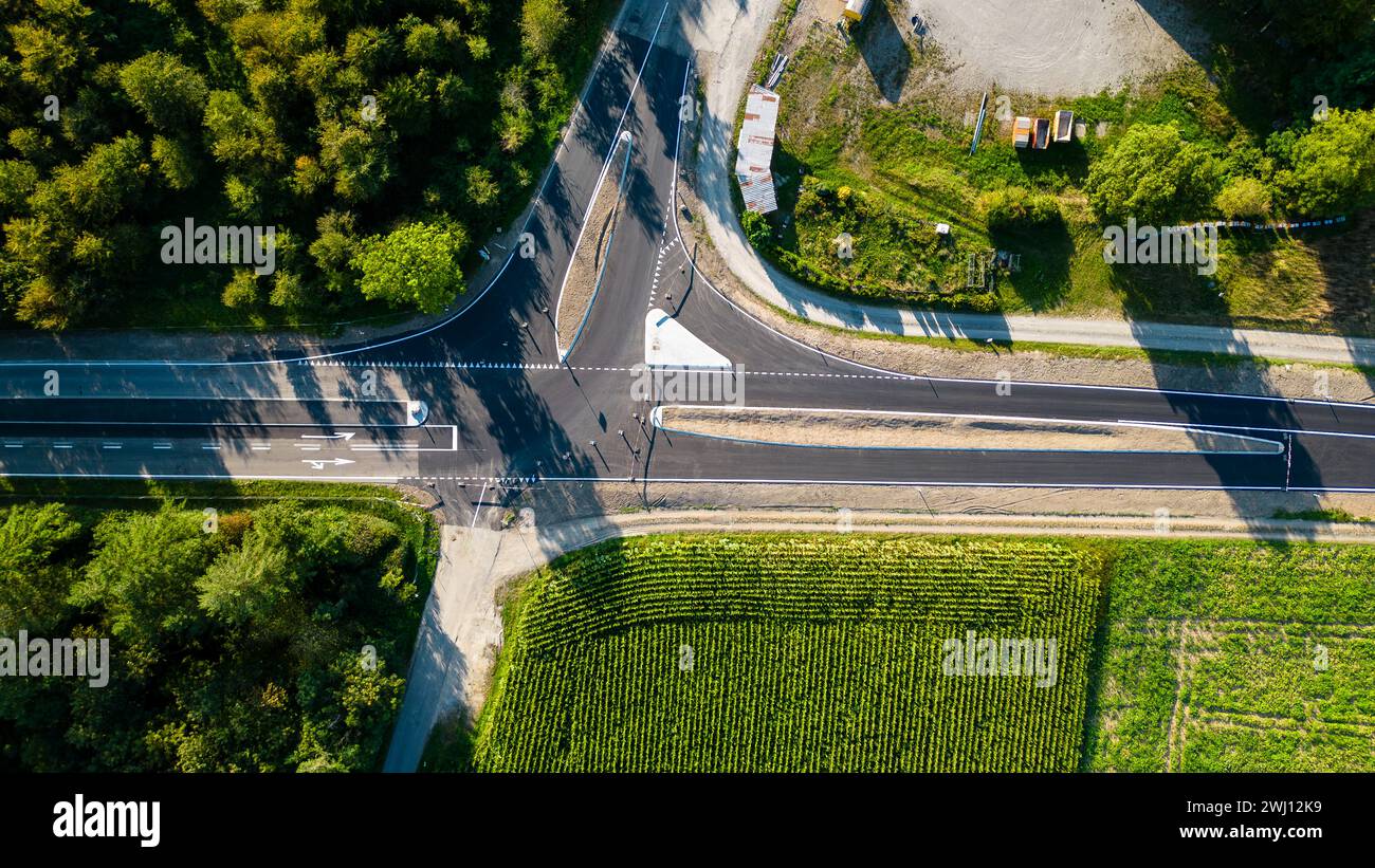 Innerhalb von vier Wochen wurde die Schaffhauserstrasse auf der Strecke ...