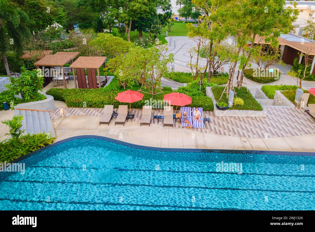 Ocean view from infinity pool hi-res stock photography and images - Alamy