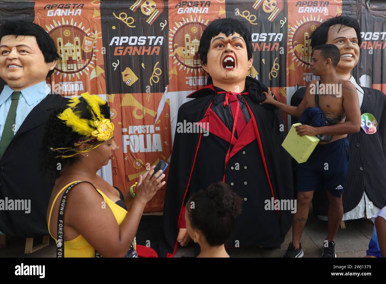 Olinda, Brazil. 12th Feb, 2024. PE - OLINDA - 02/12/2024 - GIANT DOLLS ...