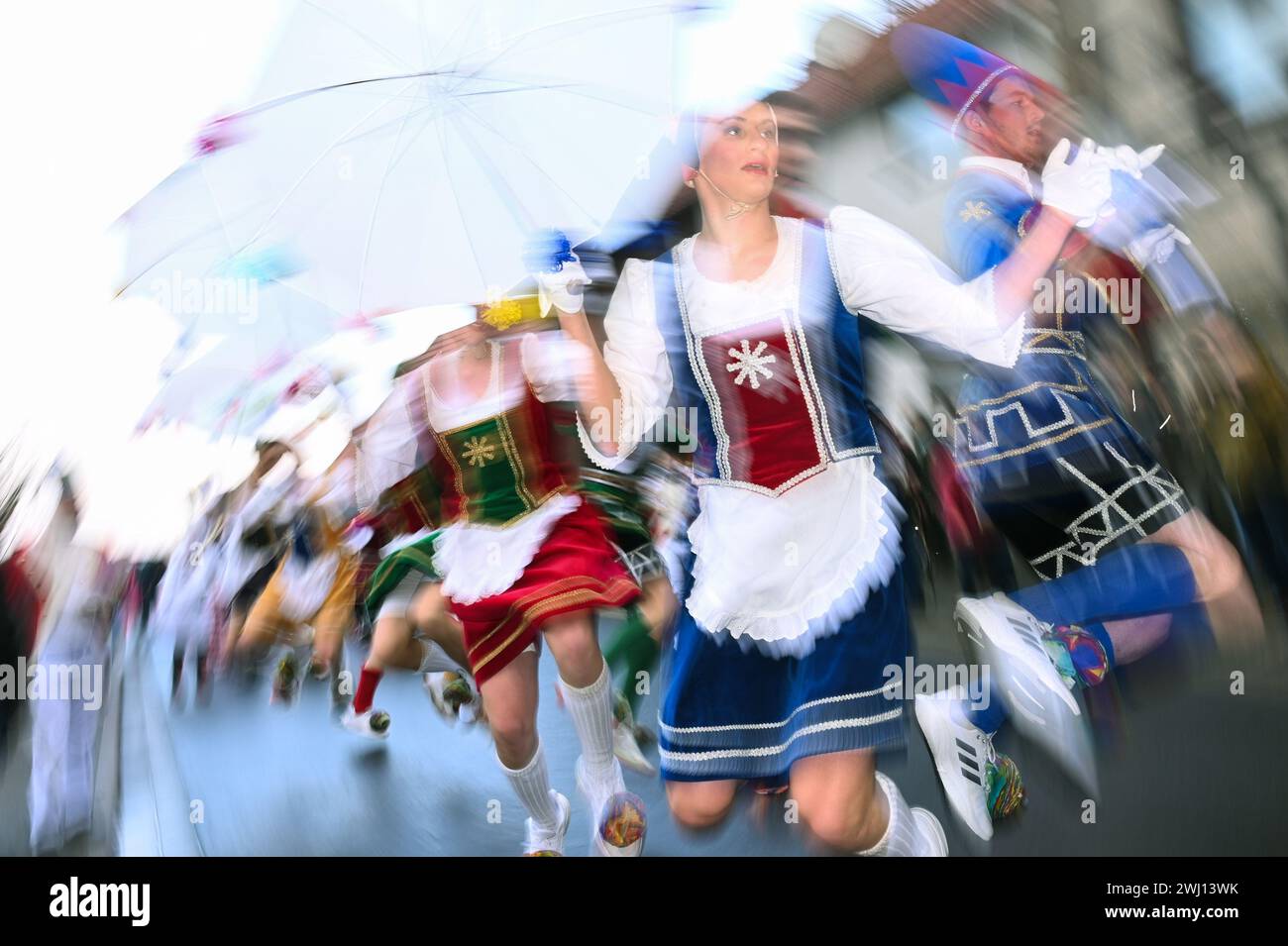 Herbstein, Germany. 12th Feb, 2024. The pairs of knights are in action ...
