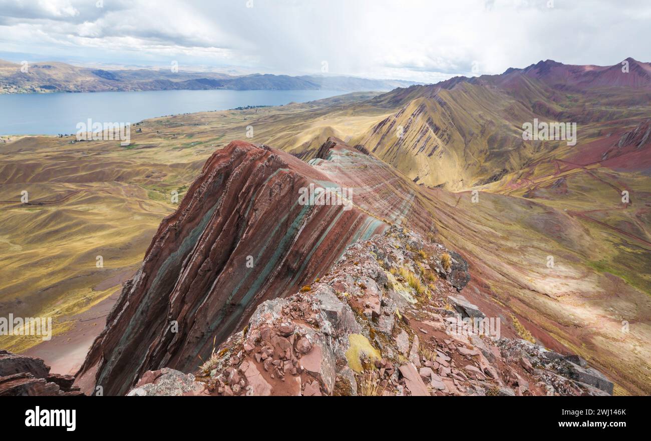 Rainbow Mountains, Pallay Puncho Apu Tacllo or Sharp Pointed Hill, Peru ...