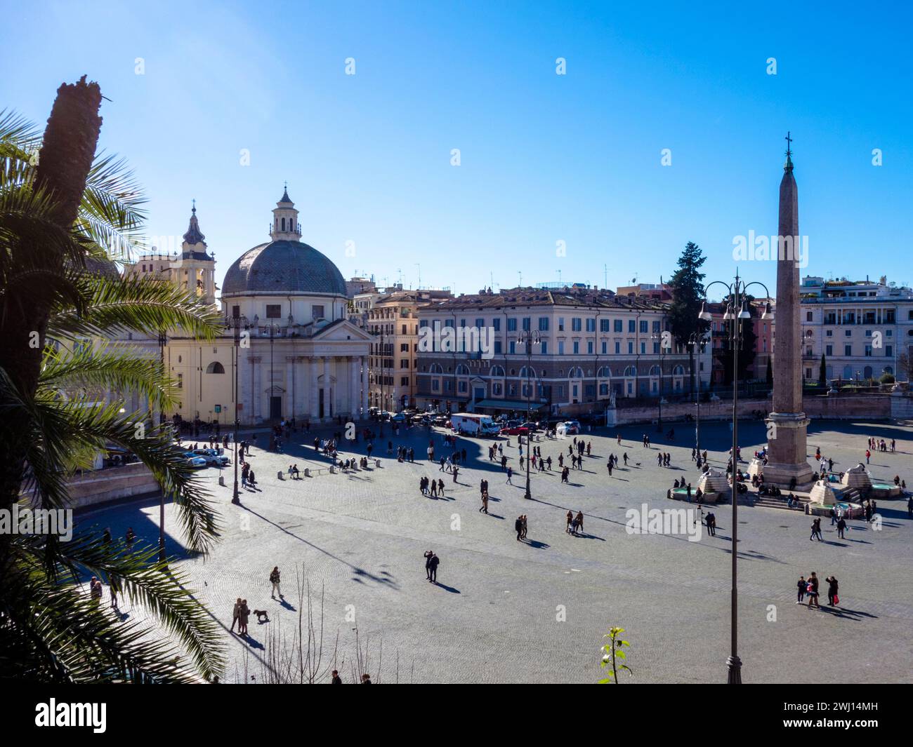 Villa del popolo hi-res stock photography and images - Alamy