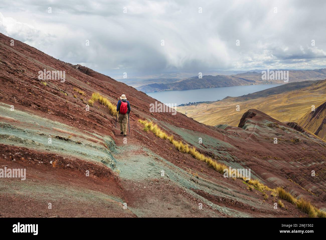 Regenbogen trail hi-res stock photography and images - Alamy