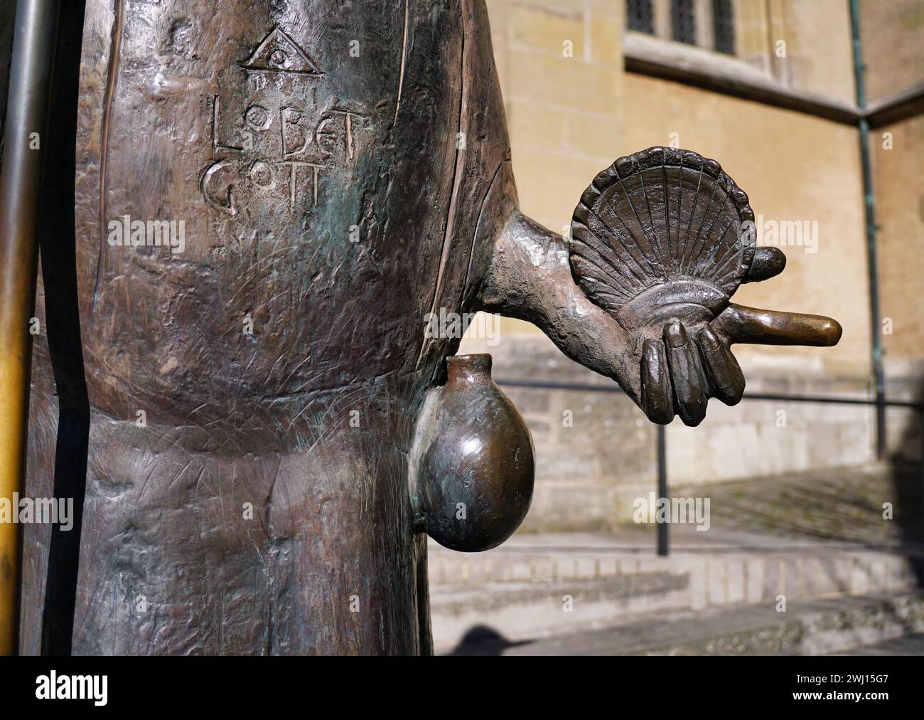 Pilgrim figure hi-res stock photography and images - Alamy