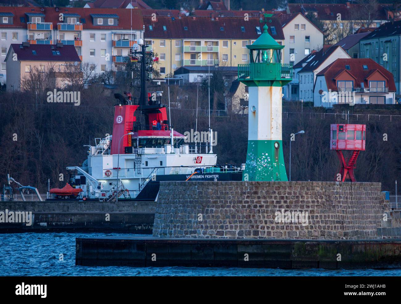 Sassnitz, Germany. 01st Feb, 2024. The pier lights of Sassnitz on the ...