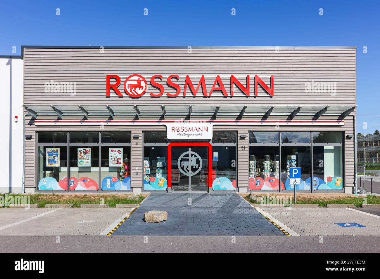 Rossmann logo hi-res stock photography and images - Alamy