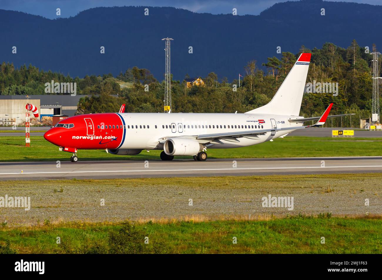 Norwegian airlines airport aircraft hi-res stock photography and images ...