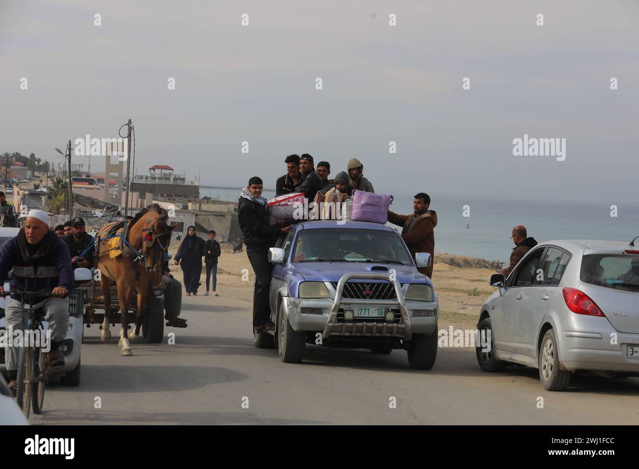 Palestinian families are fleeing Rafah on the southern Gaza Strip ...