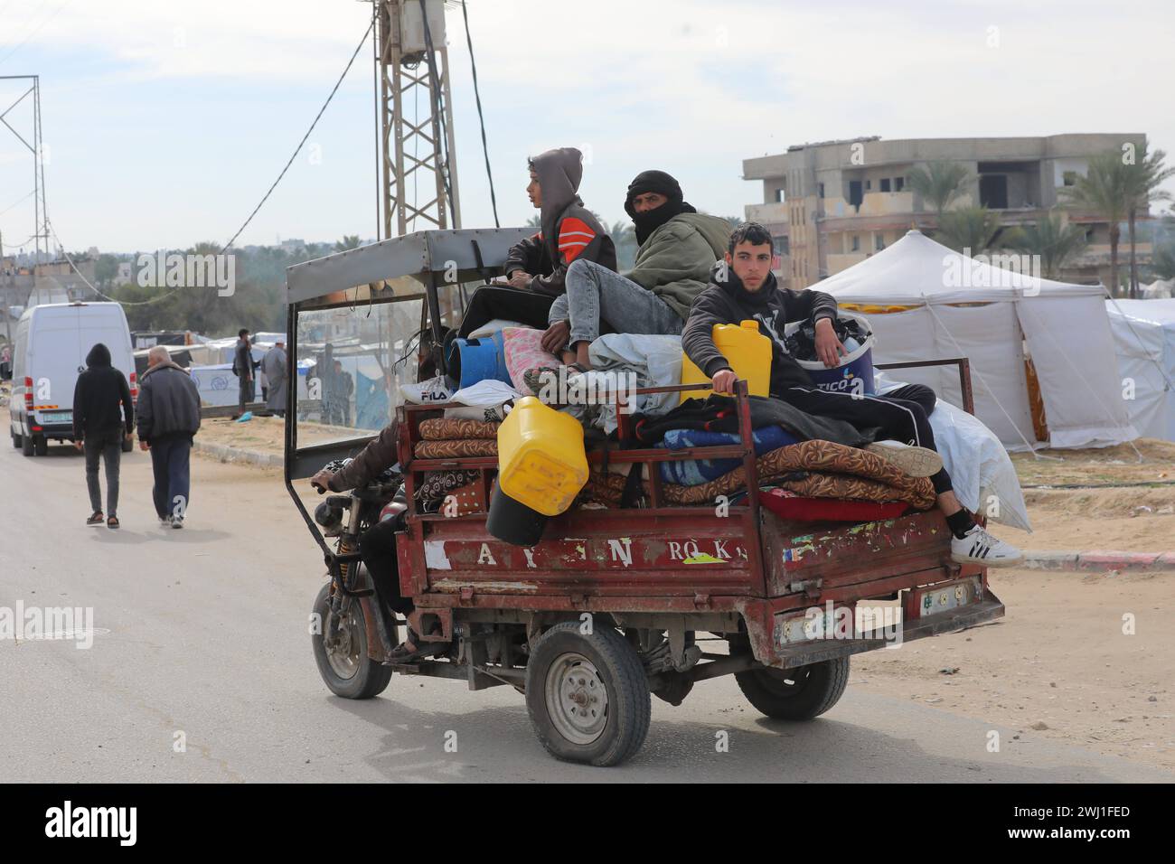 Palestinian families are fleeing Rafah on the southern Gaza Strip ...