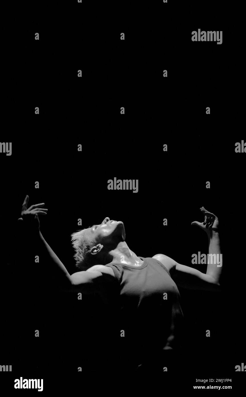 February 10th 2024, Nice #TRANS / IN SITU by Marie Pierre Genovese solo ...