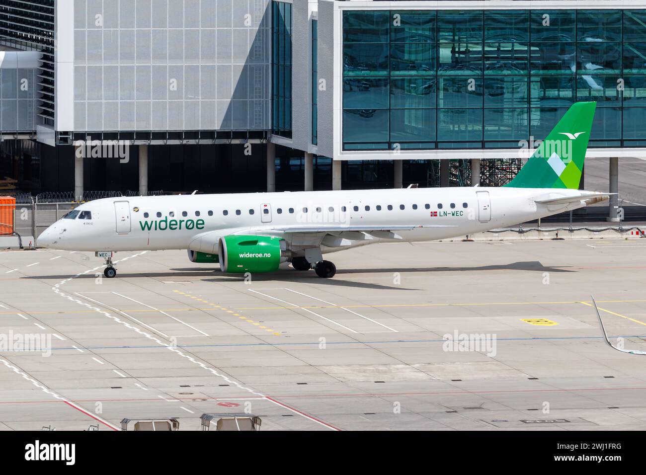 Wideroe Embraer 190 E2 aircraft Munich Airport in Germany Stock Photo ...
