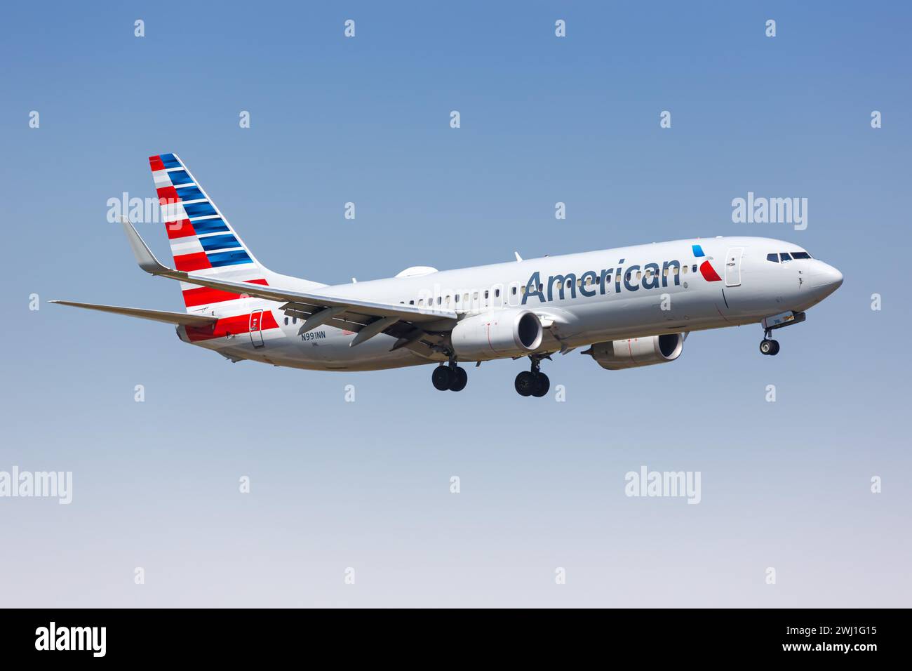 American Airlines Boeing 737-800 aircraft Dallas Fort Worth Airport in ...