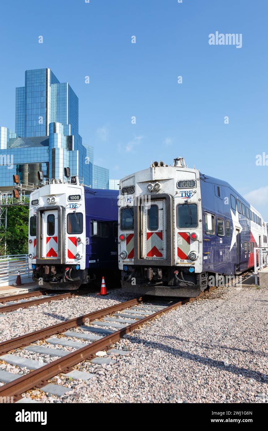 Trinity Railway Express TRE trains regional train railroad commuter ...