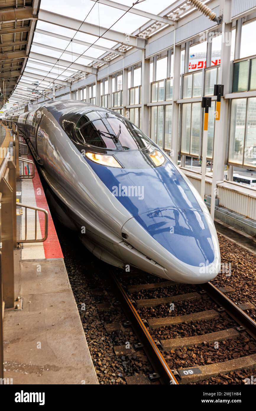 Shinkansen train type 500 high-speed train of Japan Rail JR West at Okayama station, Japan Stock ...