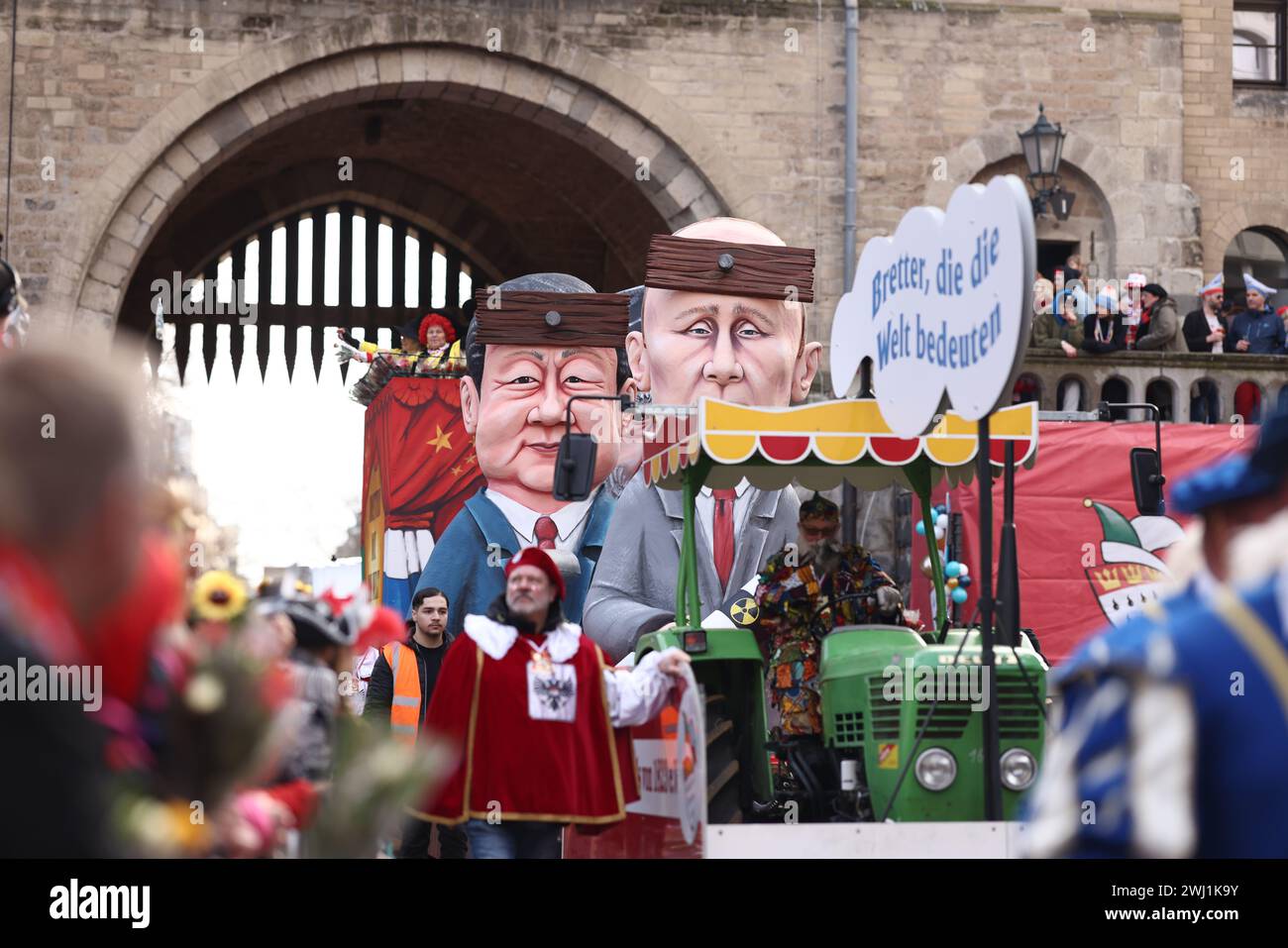 Cologne, Germany. 12th Feb, 2024. A float, "Boards that mean the world ...
