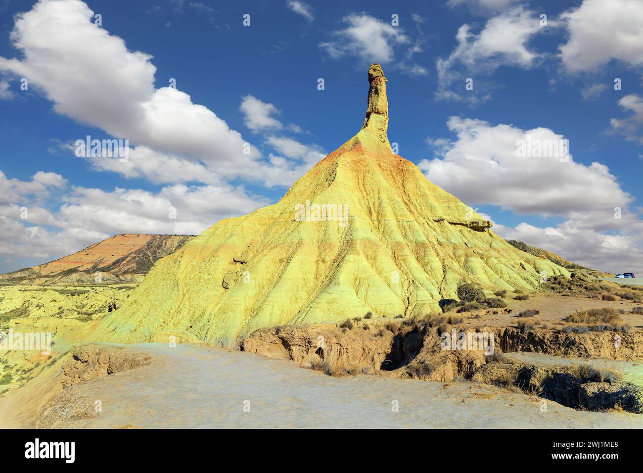 Barren rock hi-res stock photography and images - Alamy