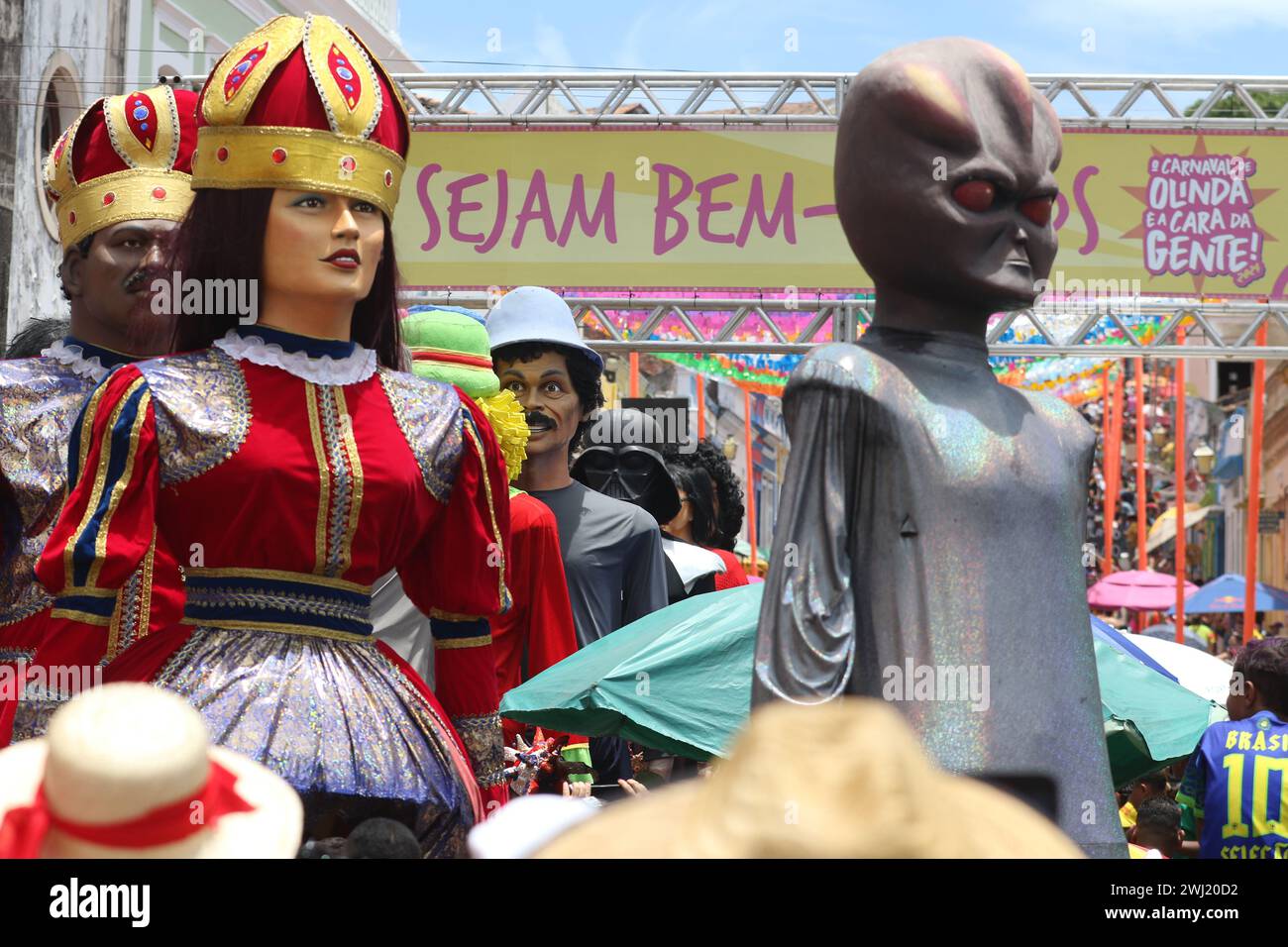 Olinda, Brazil. 12th Feb, 2024. PE - OLINDA - 02/12/2024 - GIANT DOLLS ...