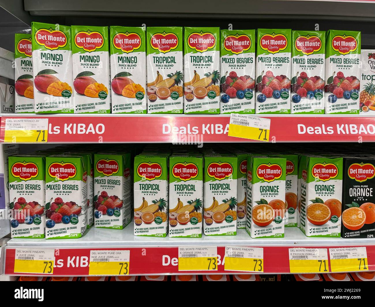 KENYA, Nairobi, Carrefour supermarket Ngong Road, selling of canned ...