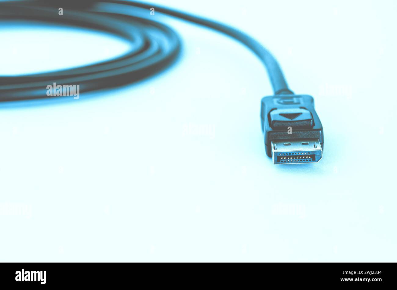 Display cable gold plated connector. displayport Stock Photo - Alamy