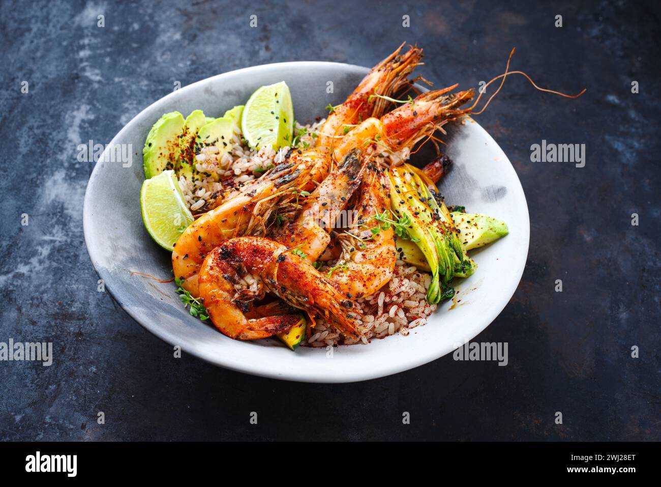 Traditional Thai fried king prawns with Asian vegetable Stock Photo - Alamy