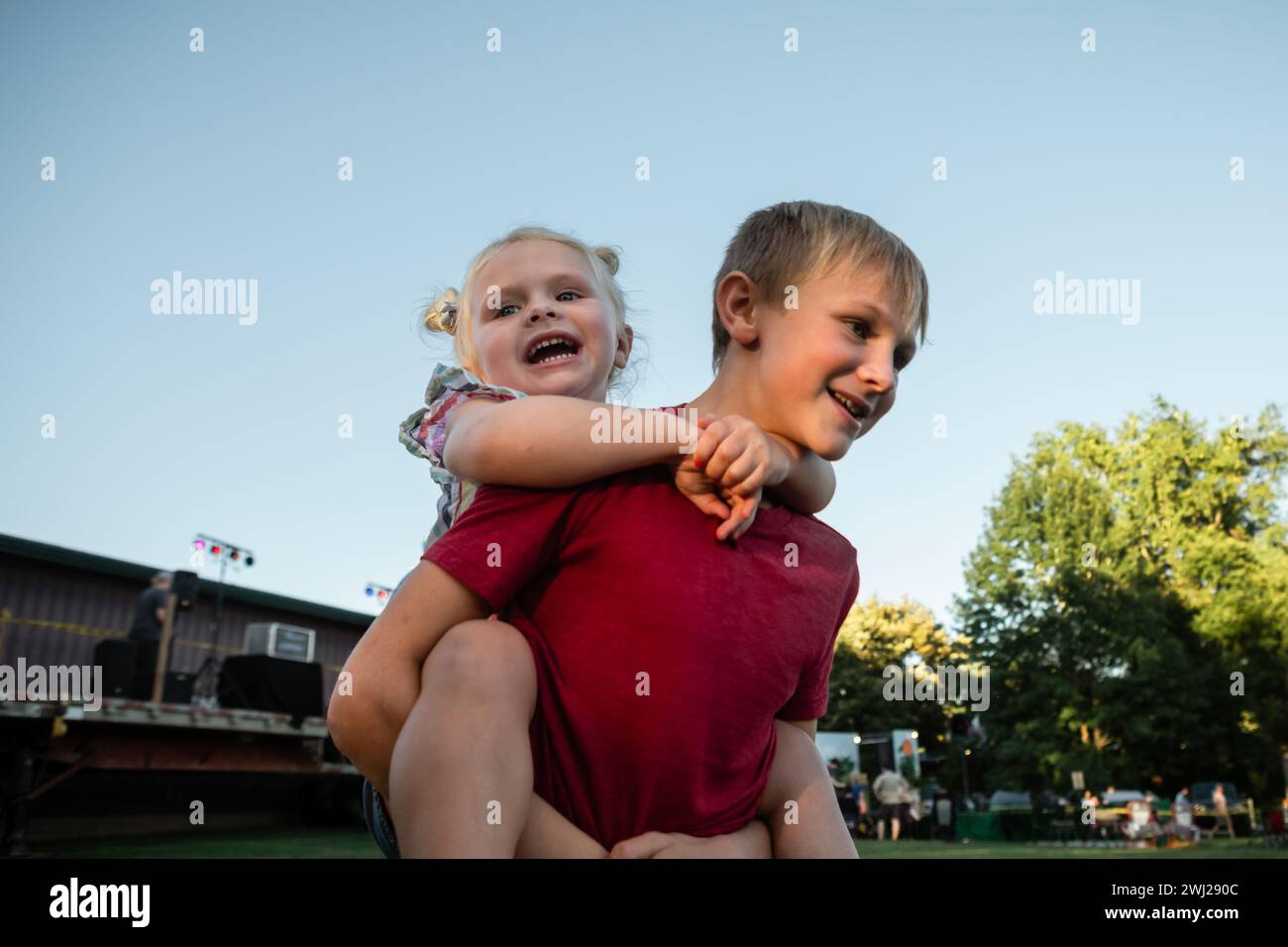 Happy children at outdoor summer concert Stock Photo - Alamy