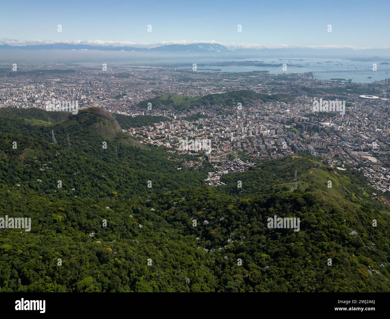 Aerial rainforest city hi-res stock photography and images - Alamy