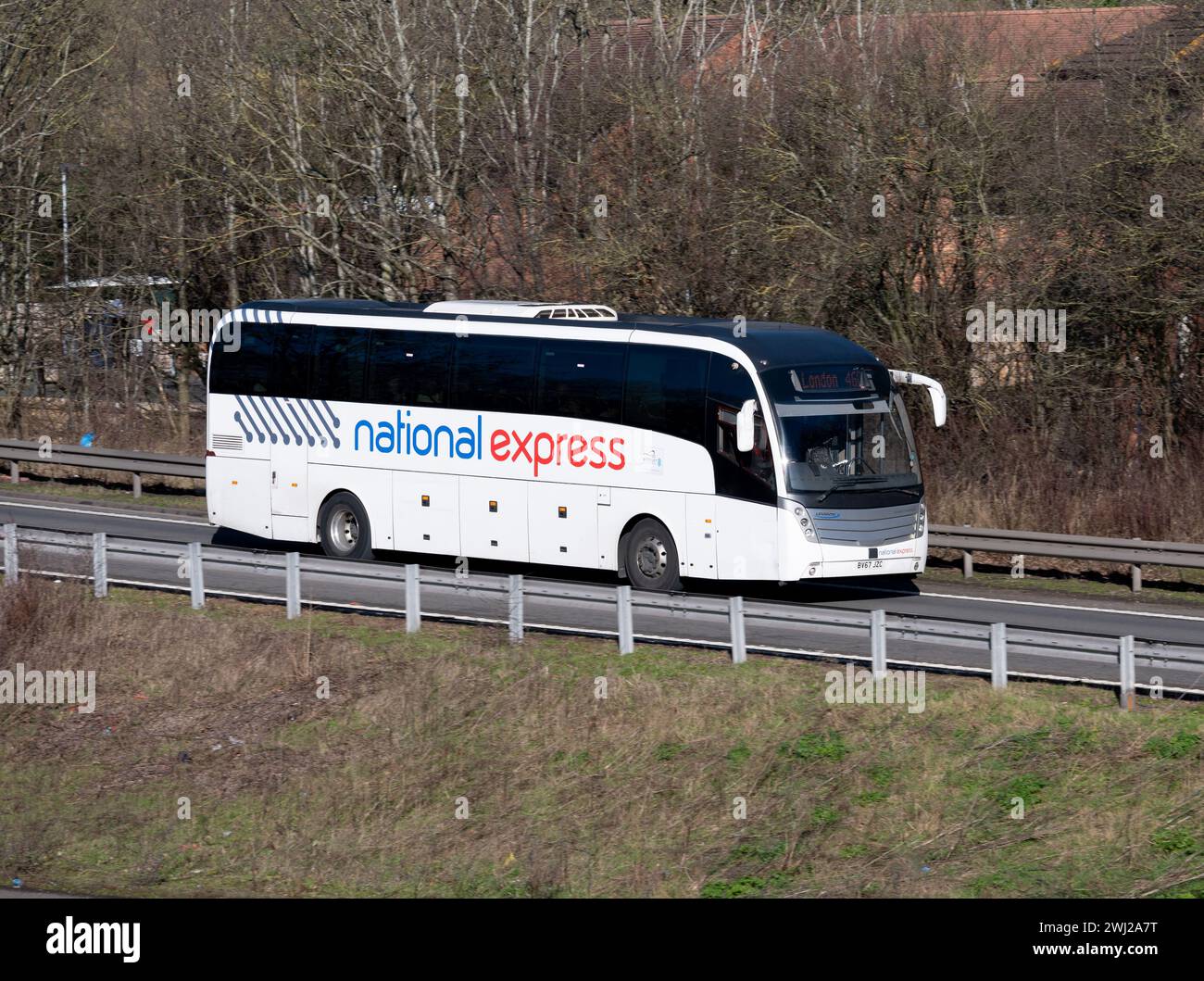 National express coach hi-res stock photography and images - Alamy