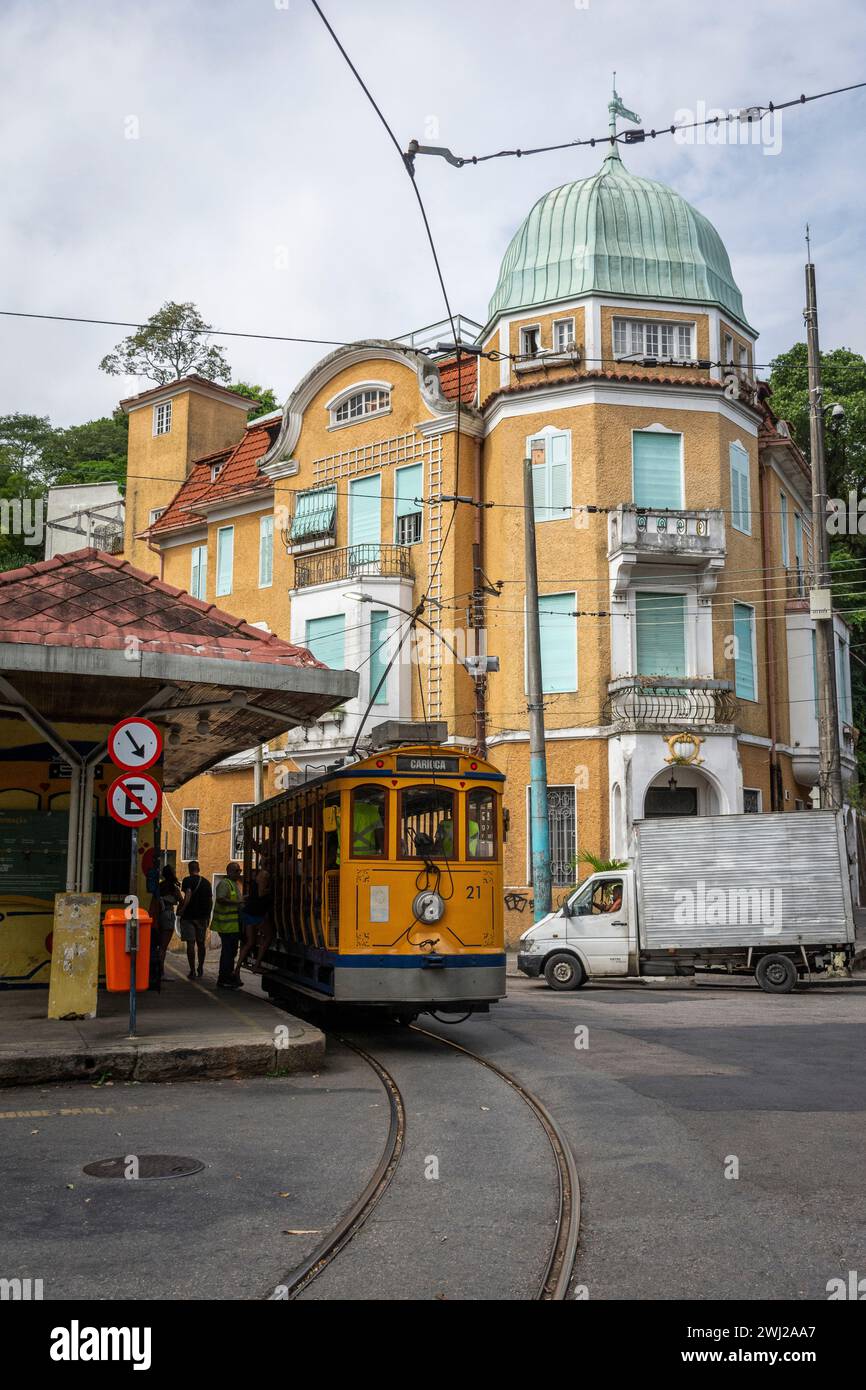 Beautiful view to yellow traditional tram in Santa Teresa district ...