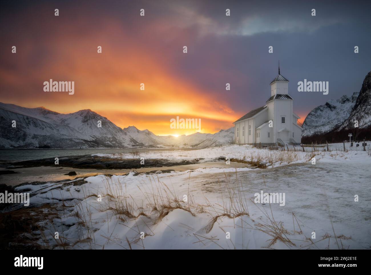 Travel to Norway, into ice, snow and cold atmosphere. Visit Lofoten ...