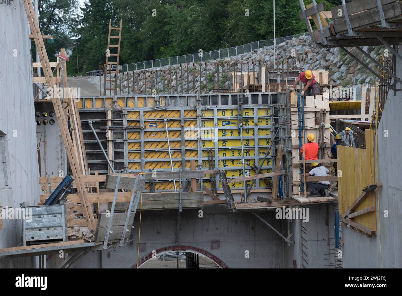 Formwork construction hi-res stock photography and images - Alamy