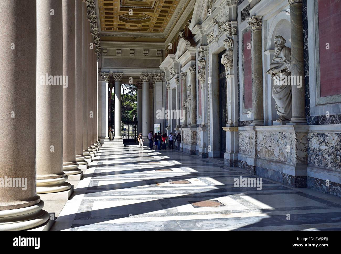 Basilique san paolo fuori le mura hi-res stock photography and images ...