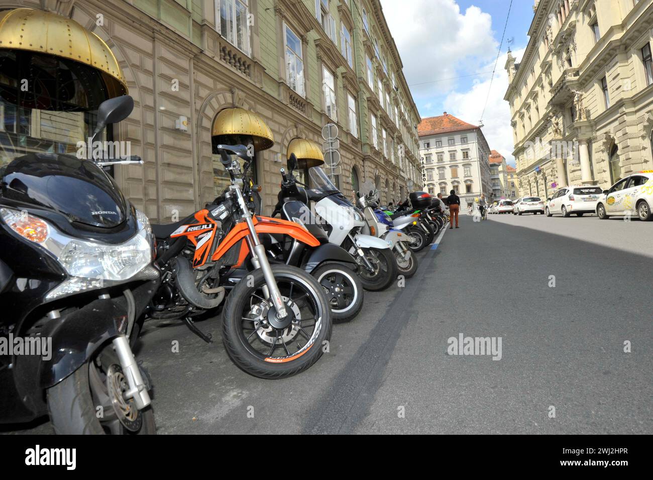 Motorcycle routes hi-res stock photography and images - Alamy