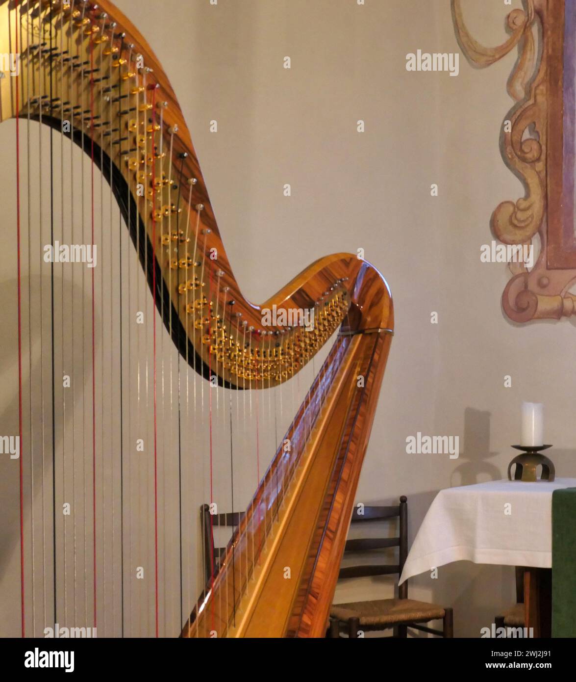 Harp church hi-res stock photography and images - Alamy